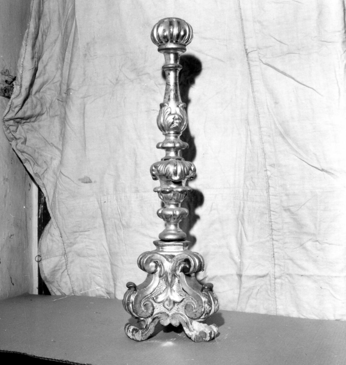 base per croce - bottega emiliana (sec XIX) base per croce, 1800